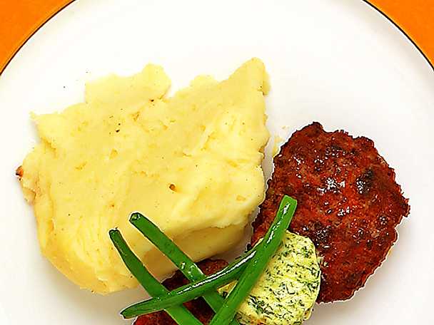 Biff à la Lindström, små, kryddsmör | Recept från Köket.se