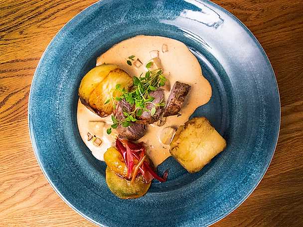 Kalvfilé och potatisfondant | Recept från Köket.se
