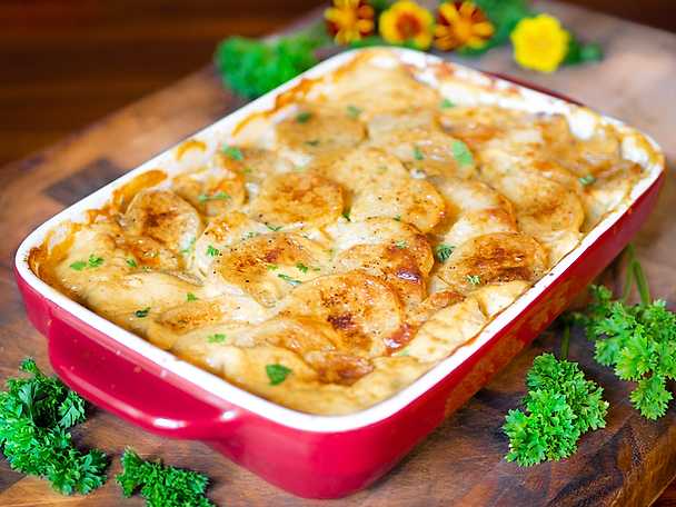 Krämig, vegansk potatisgratäng | Recept från Köket.se