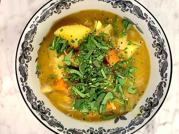 Kryddig potatisgryta | Recept från Köket.se