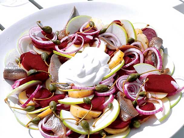 Midsommarens sillsallad | Recept från Köket.se