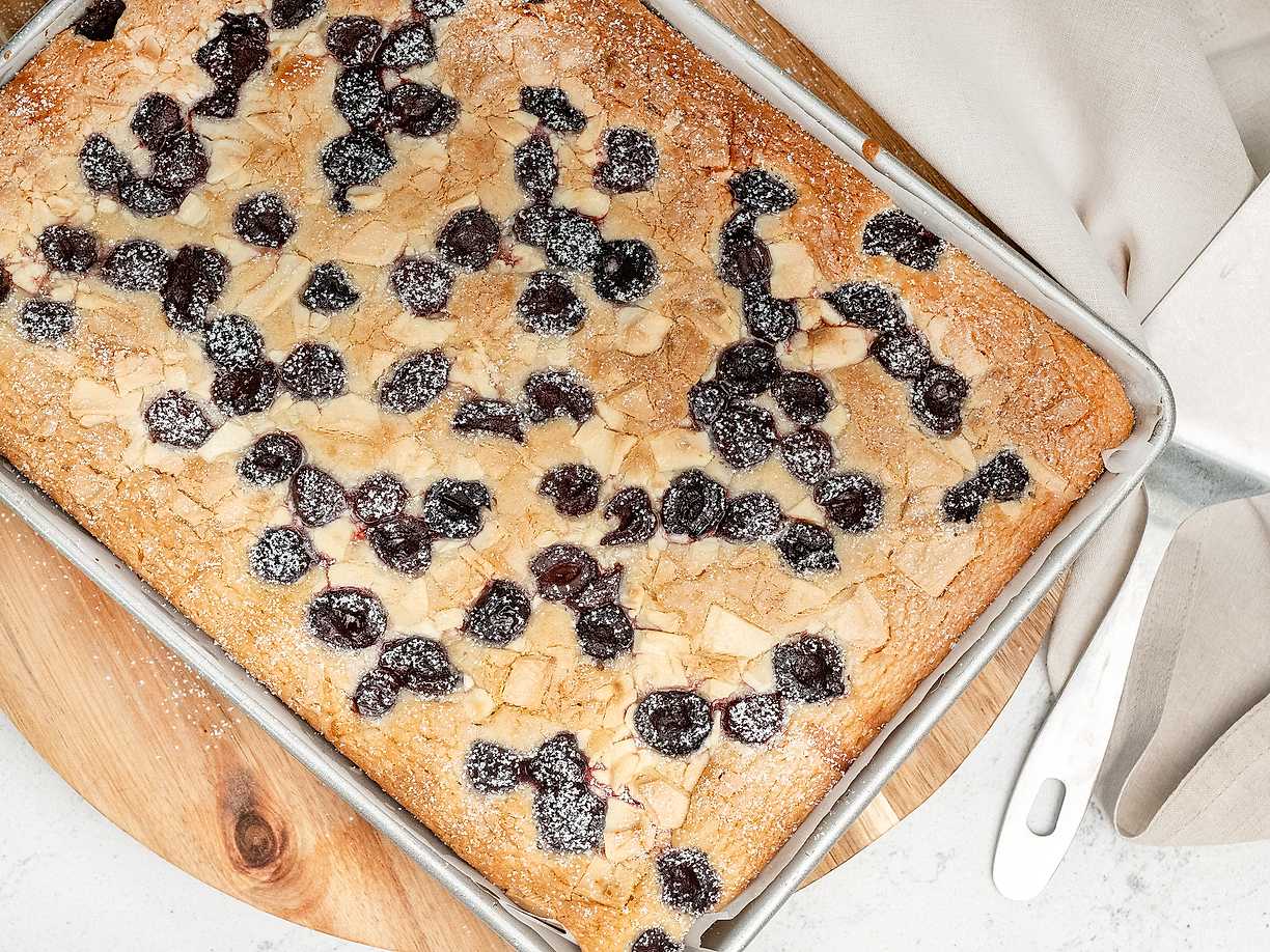 Cherry blondies | Köket.se