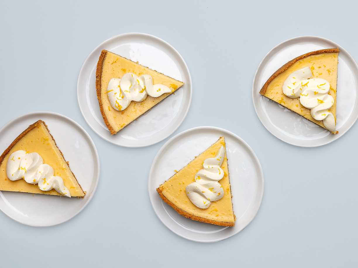 Citronpaj med vispgrädde | Köket.se