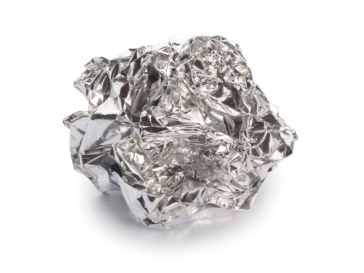 Därför ska du lägga en boll av aluminiumfolie i diskmaskinen | Köket.se
