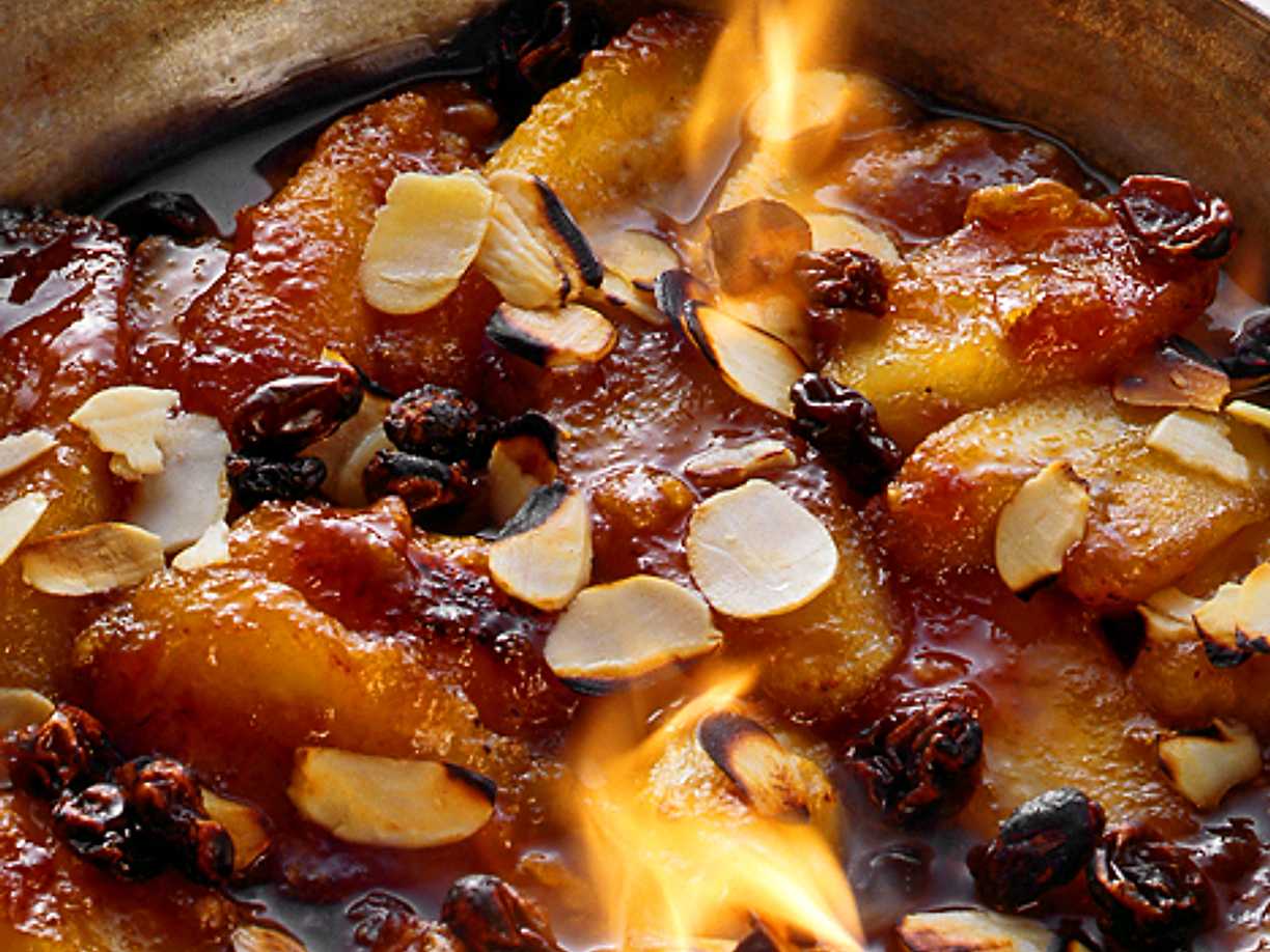 Flamberade bananer med mandel | Köket.se