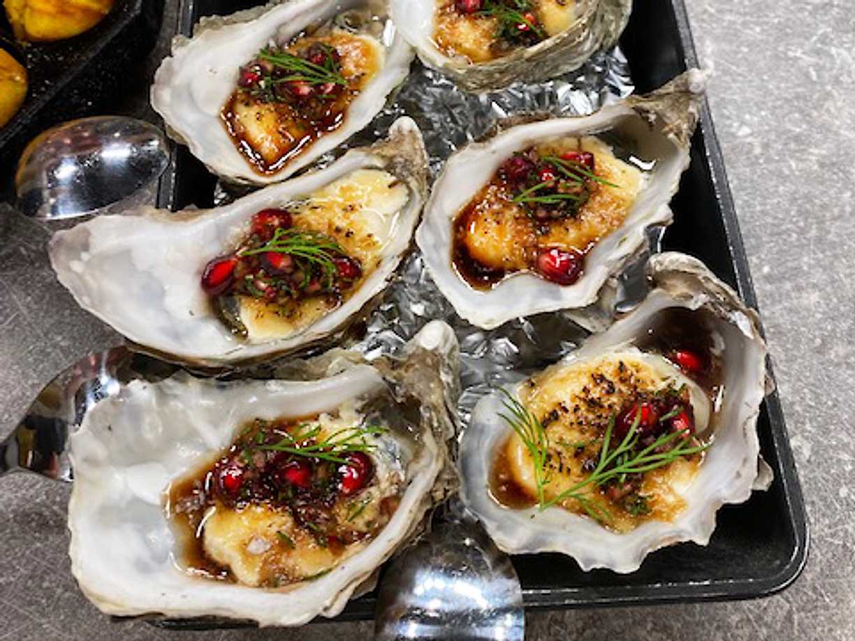 Gratinerade ostron med sojamajonnäs | Köket.se