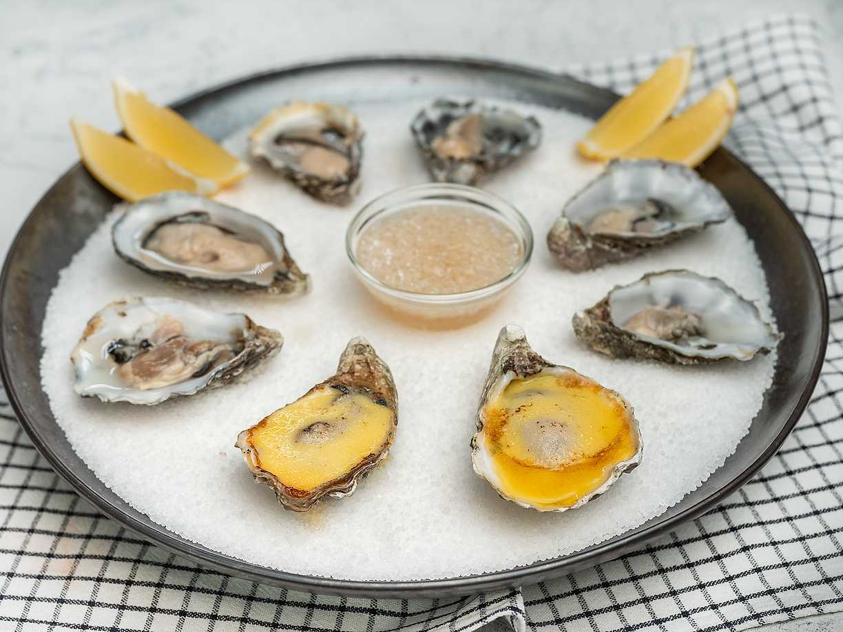 Gratinerat ostron och ostron mignonette | Köket.se