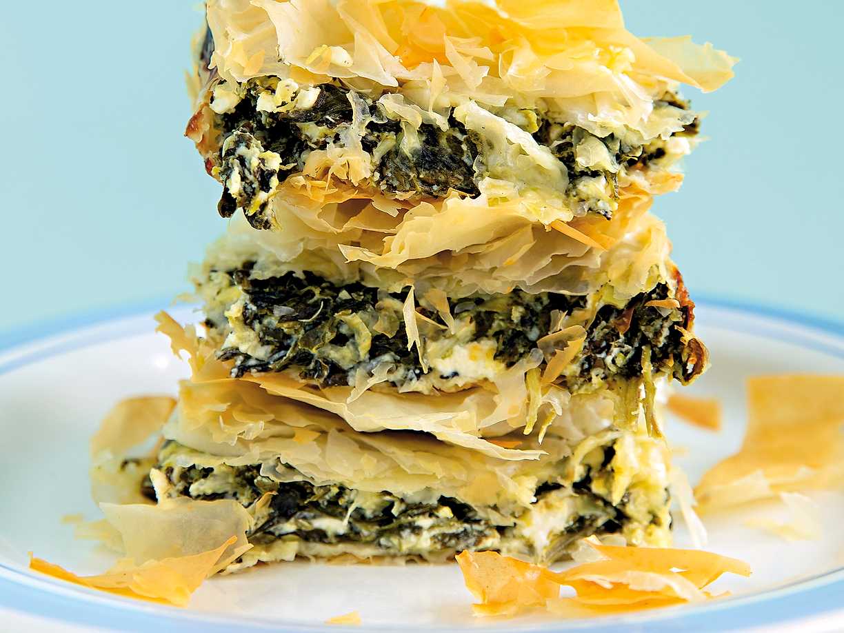 Grekisk spenatpaj med filodeg | Köket.se