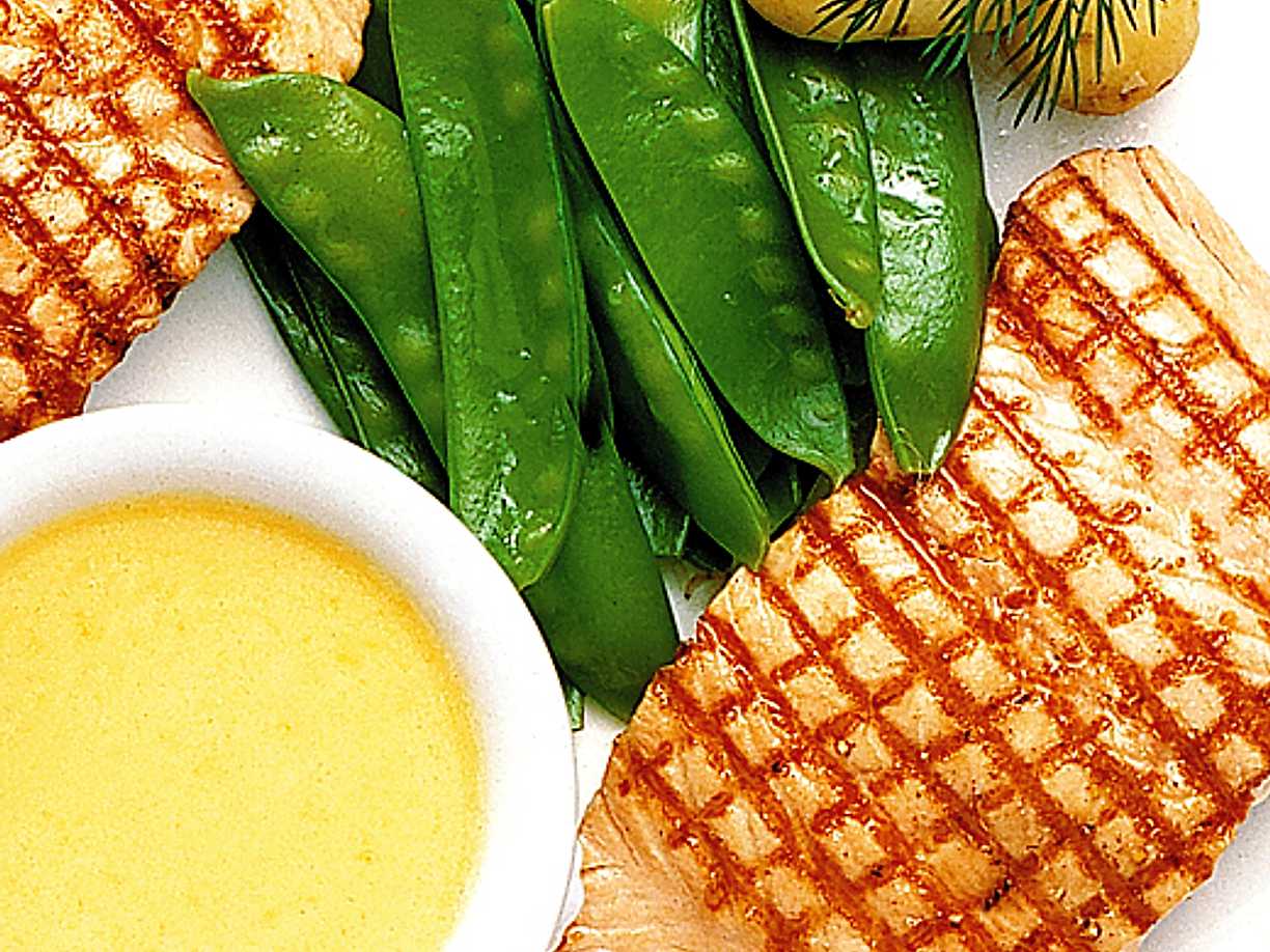 Grillad laxfilé med dillhollandaise | Köket.se