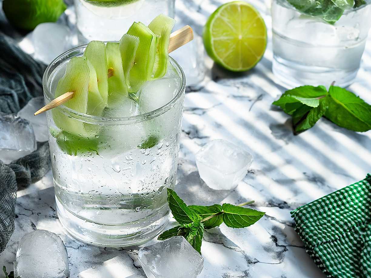6 läskande drinkrecept med gurka | Köket.se