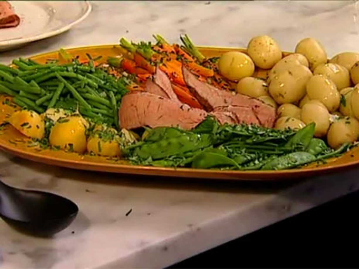 Kalvstek med färsk potatis och murkelkräm | Köket.se