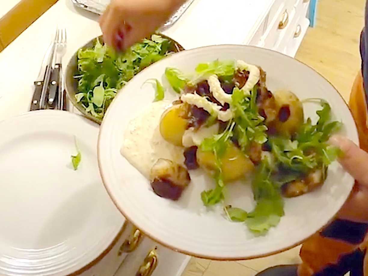 Lasses Roslagsgös med knaperstekt bacon | Köket.se