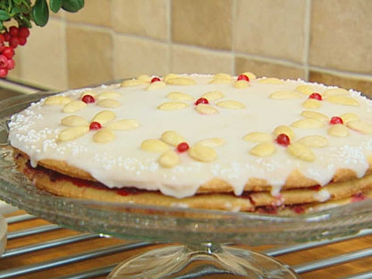 Vacker lingonkaka | Köket.se