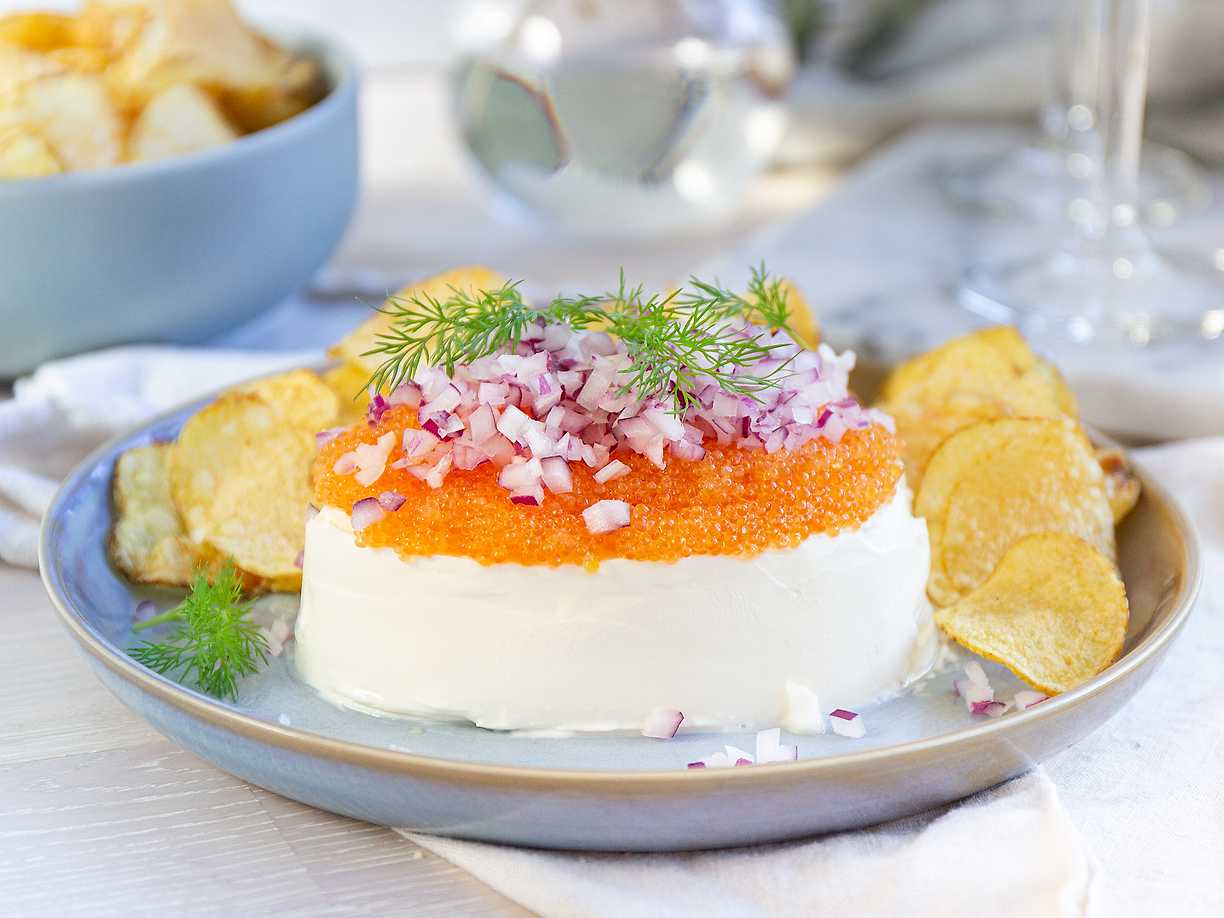 Lyxig Philadelphiadipp med löjrom | Köket.se