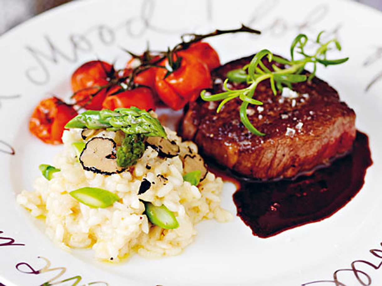 Oxfilé med rödvinssky | Köket.se