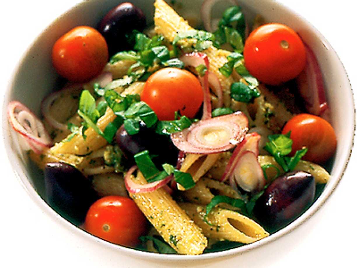 Pastasallad till sommarbuffén | Köket.se