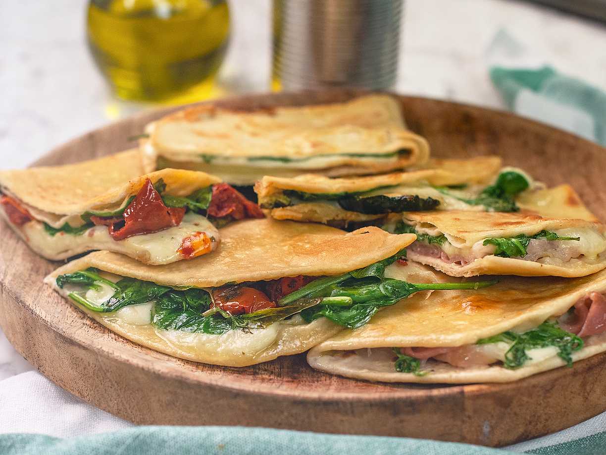 Piadina med tre olika fyllningar | Köket.se