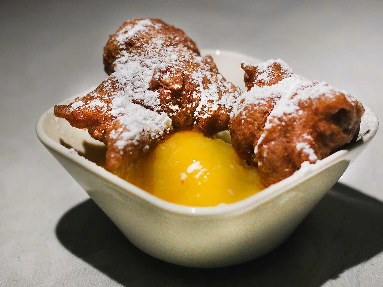 Puff puff med mangosorbet | Köket.se