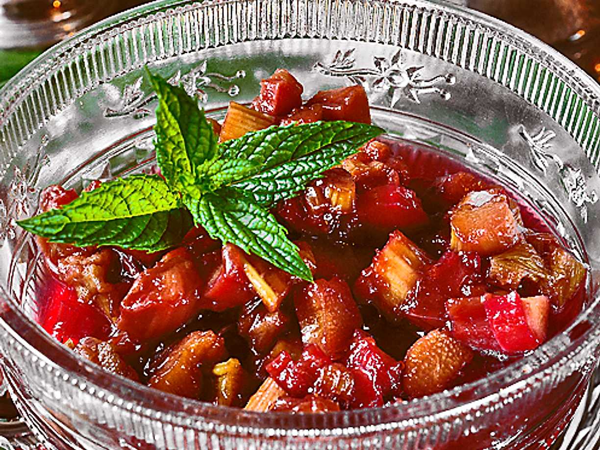 Rabarber i rött vin | Köket.se