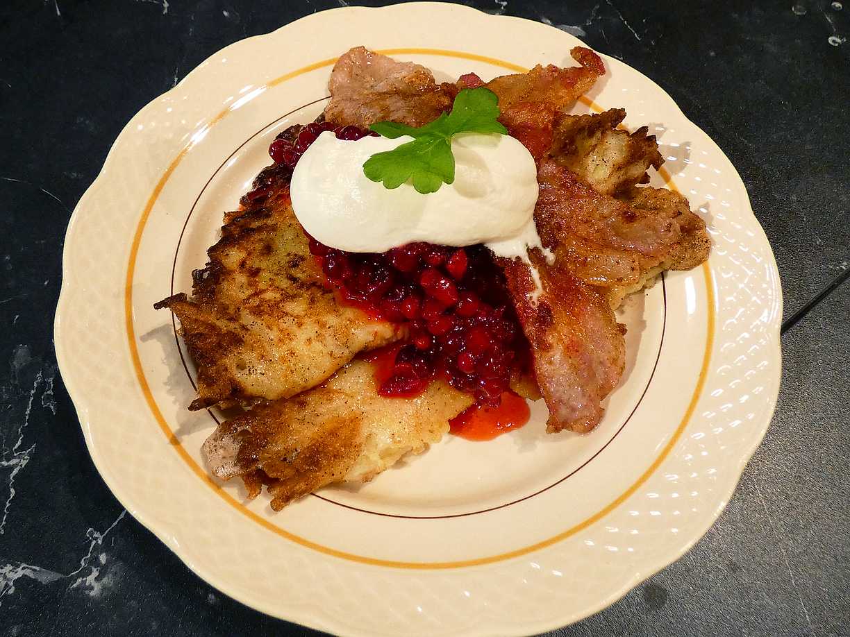 Raggmunk med fläsk och ginlingon | Köket.se