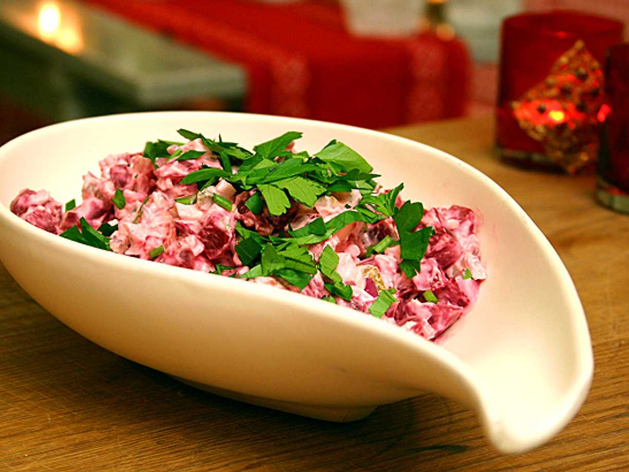 Rödbetssallad med pepparrot | Köket.se