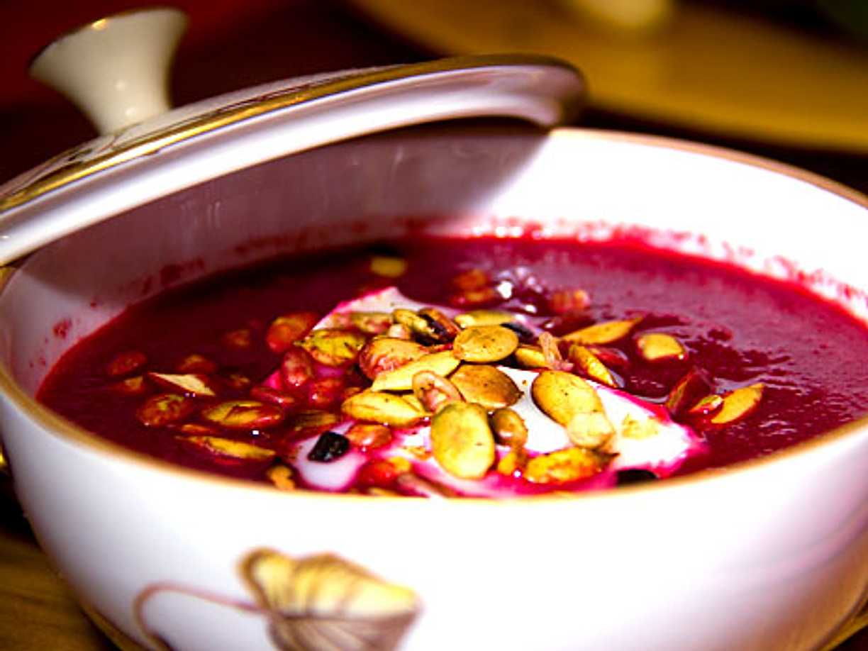 Rödbetssoppa med getost | Köket.se
