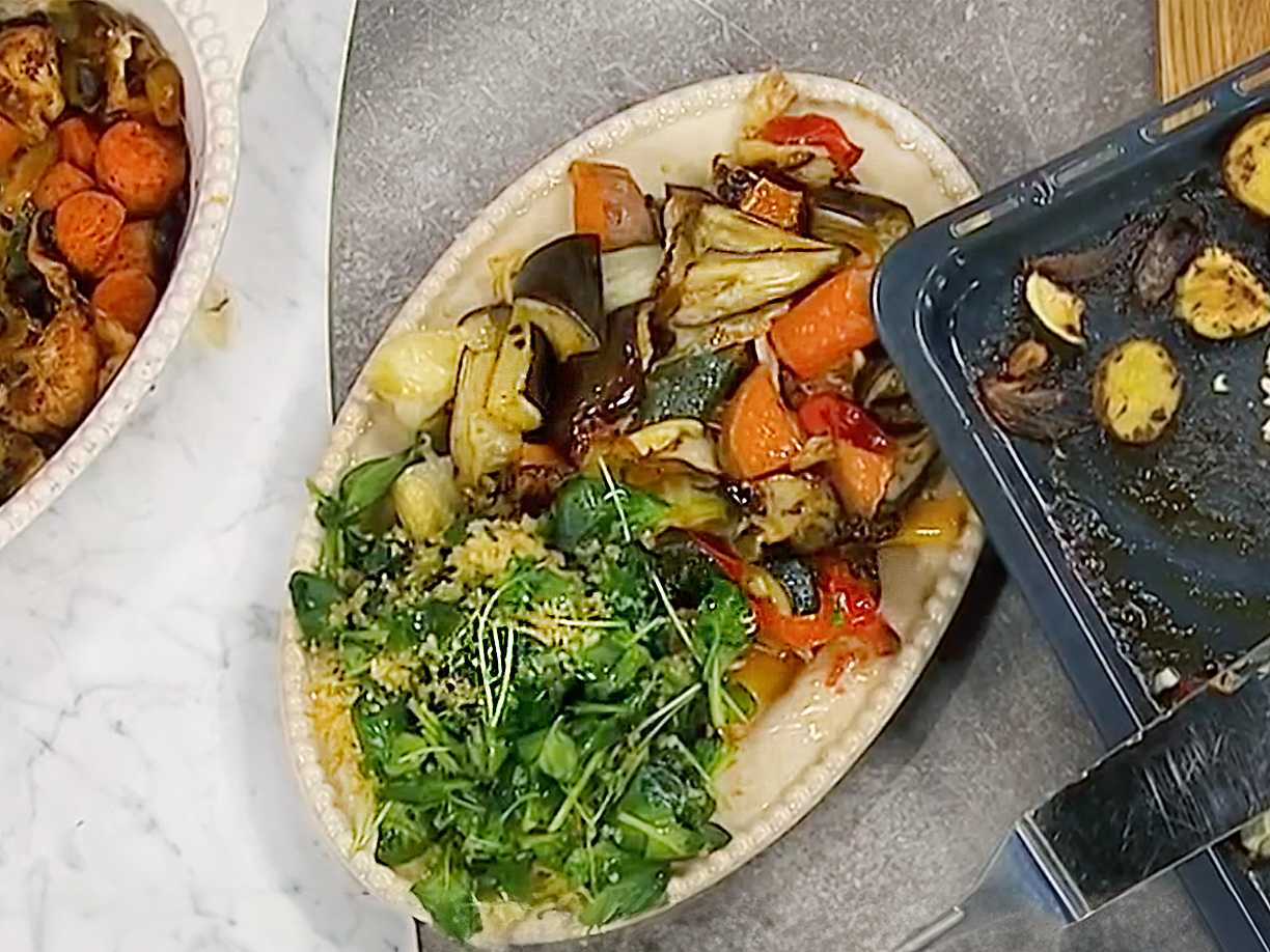 Rostad aubergine med persiljesallad | Köket.se