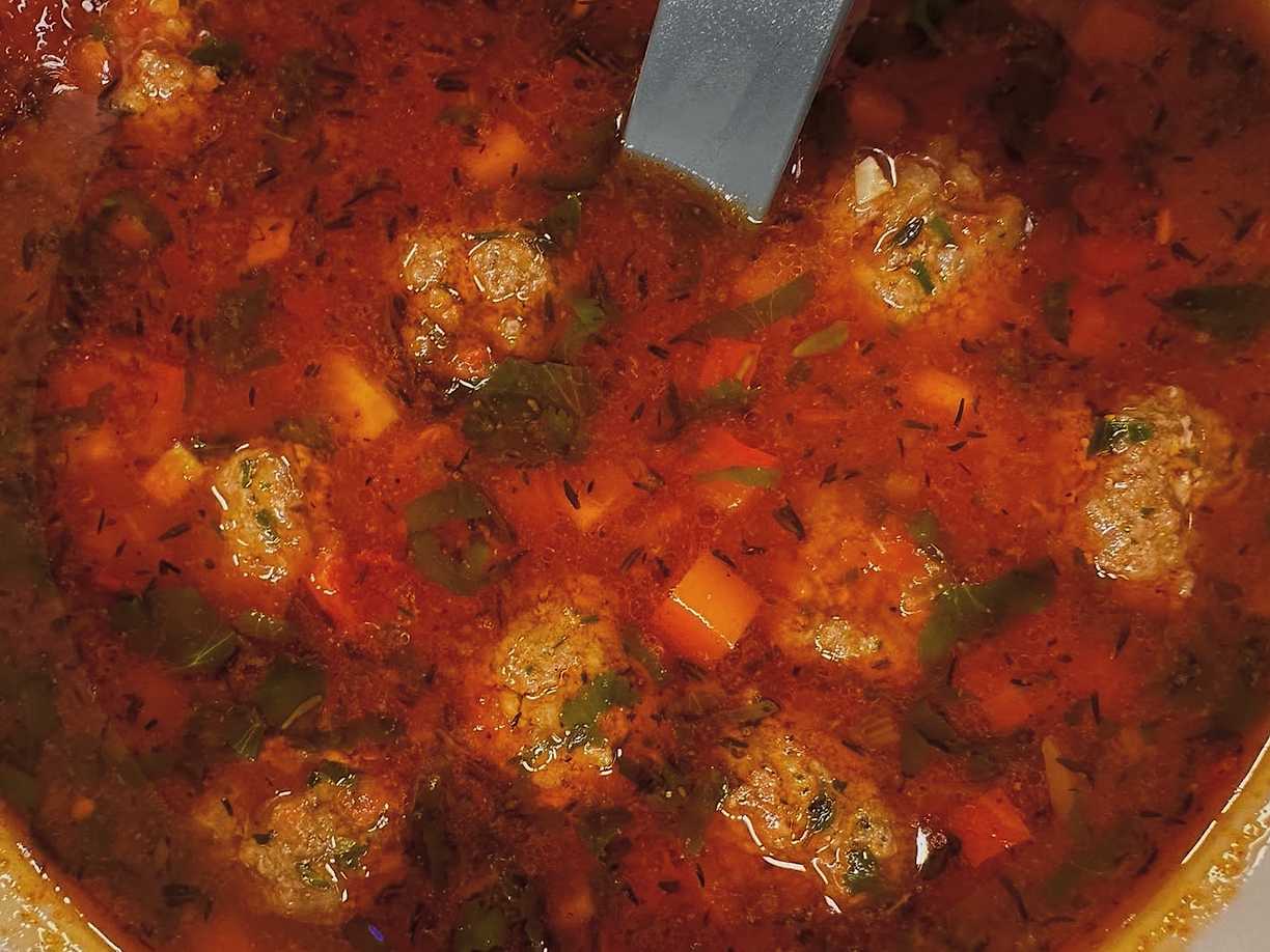 Sancocho-soppa med köttbullar | Köket.se