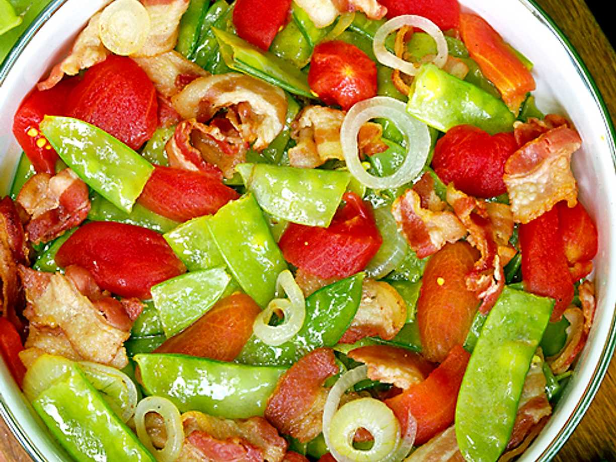 Sockerärter med tomat | Köket.se