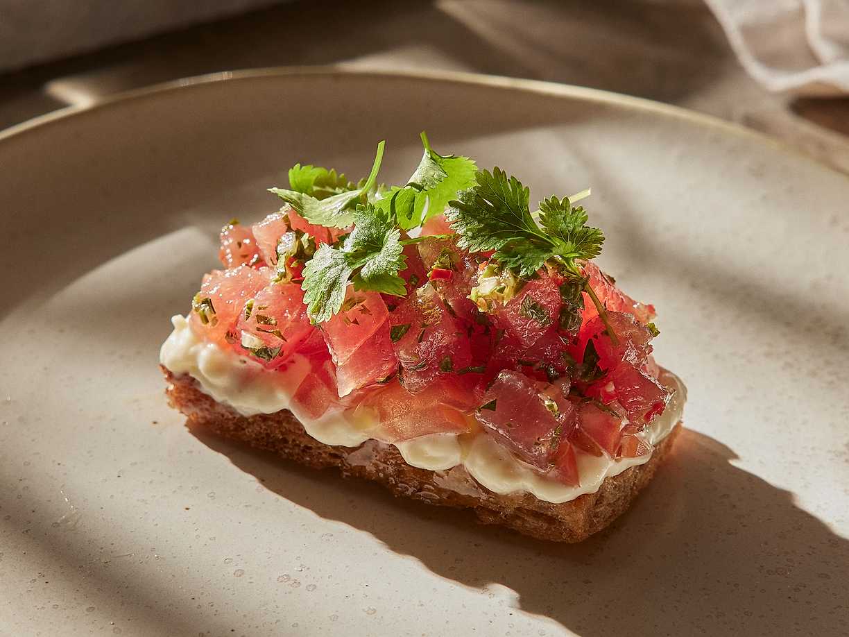 Tonfisk med parmesanmajonnäs | Köket.se