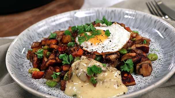 Asiatisk halloumipytt | Recept från Köket.se