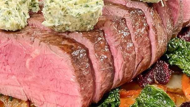 Oxfilé provencale med vitlökssmör | Recept från Köket.se